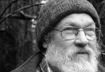 Peter Pavey - Reading Australia