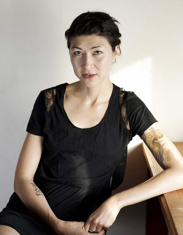 Leanne Hall - Reading Australia