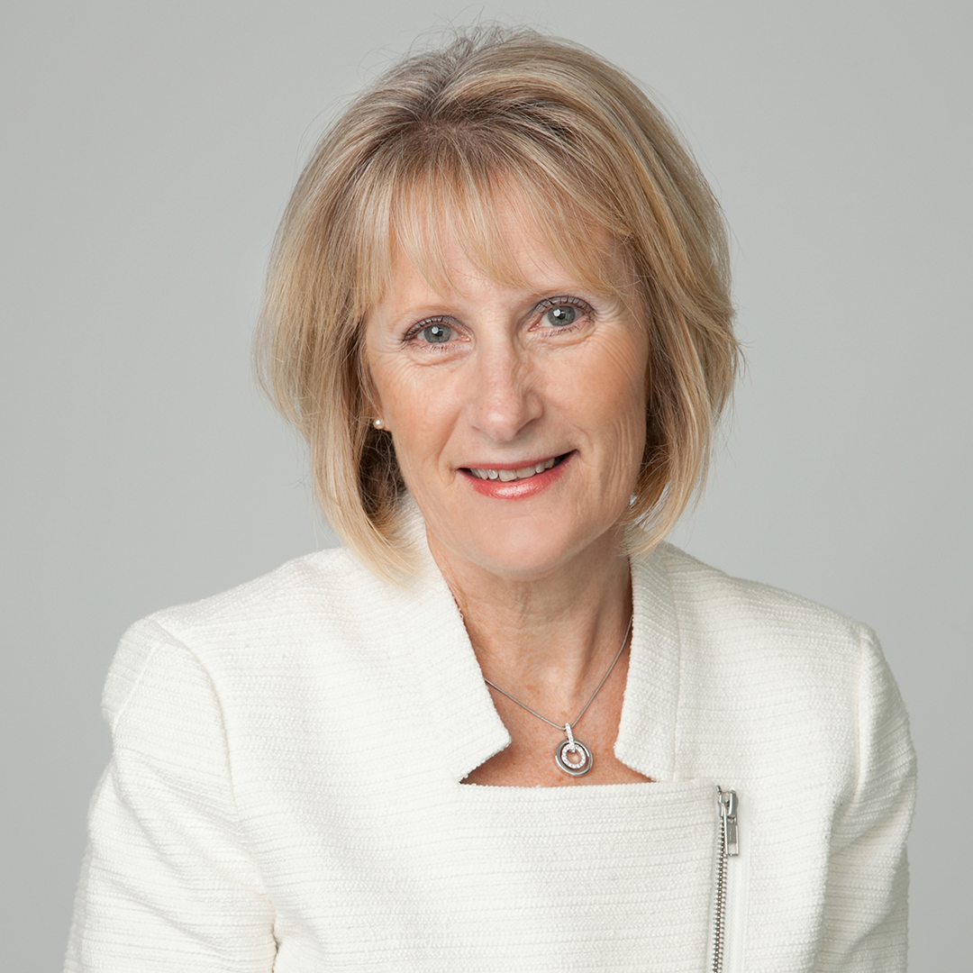 Lyn White - Reading Australia